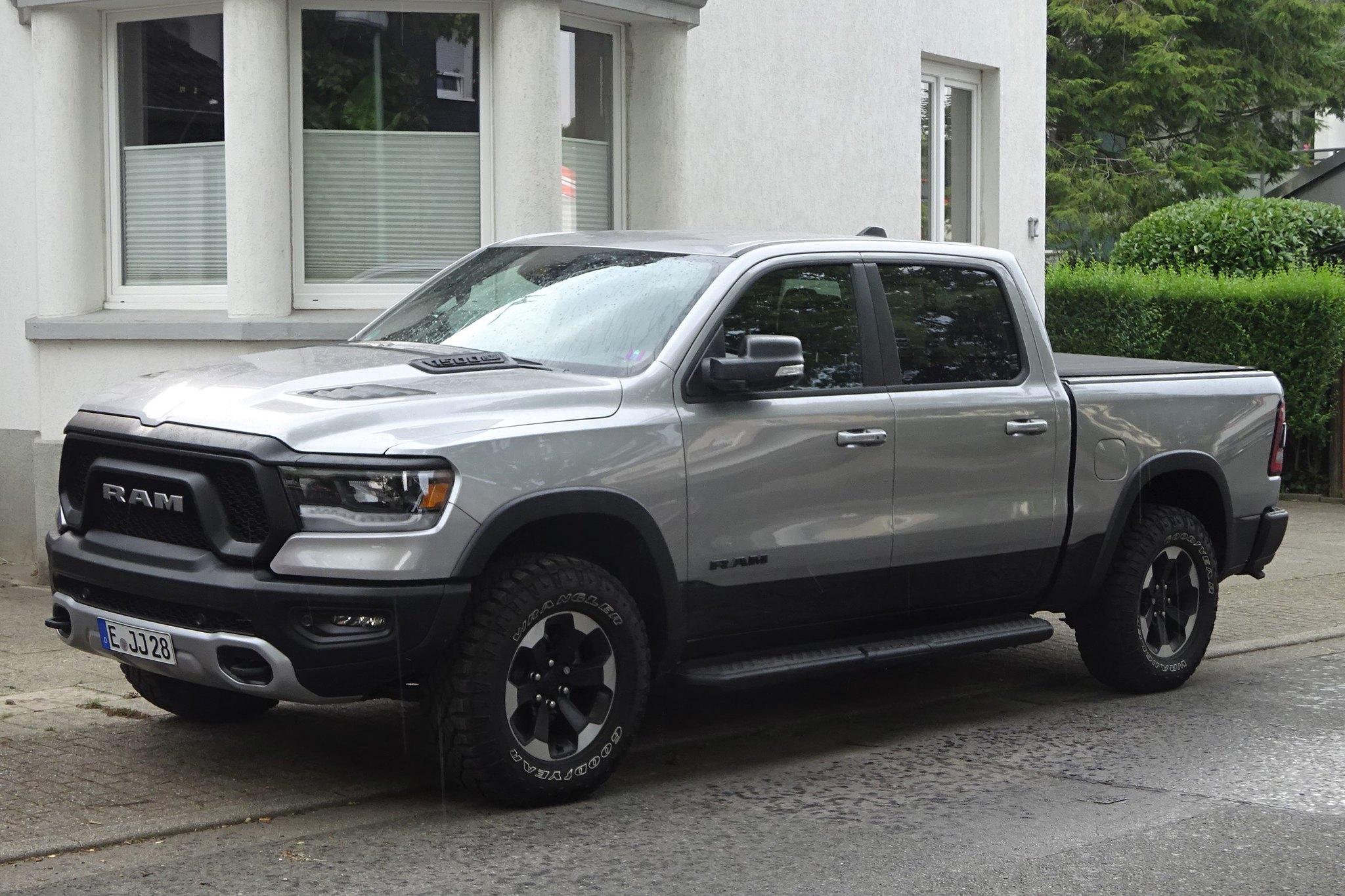 2022 Ram 1500 Review: Capable and Gritty, But Still Dressed up Pretty ...
